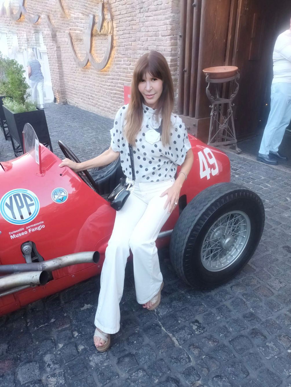 Homenaje a Juan Manuel Fangio en Michelangelo Legend - Silvana ...